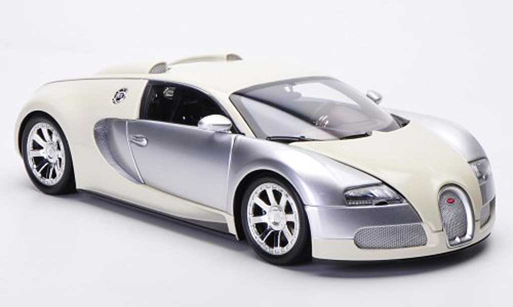 Bugatti Veyron Edition Centenaire Miniature - Voiture-miniature.com